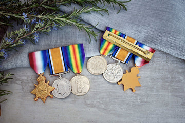 Medal Plastic Pocket Holder | Foxhole Medals