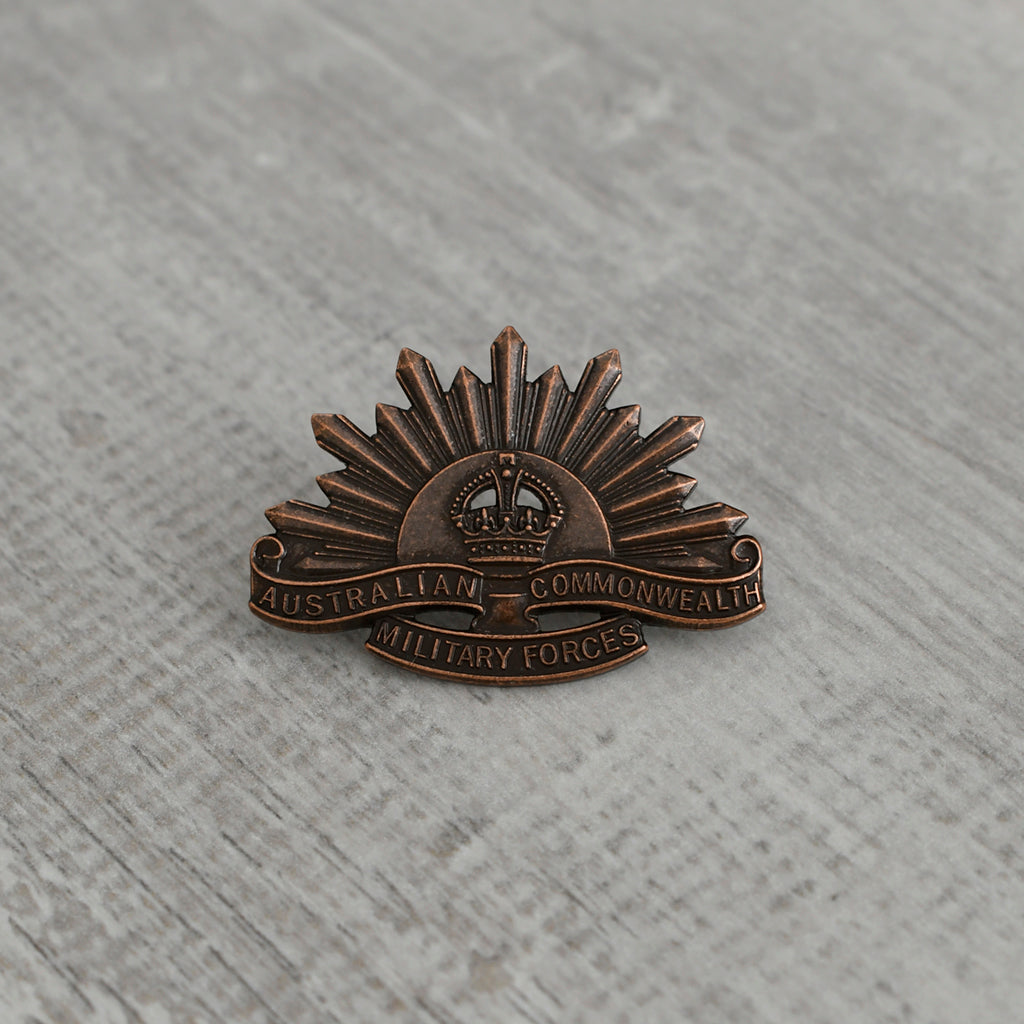 Rising Sun Badge GV/GVI