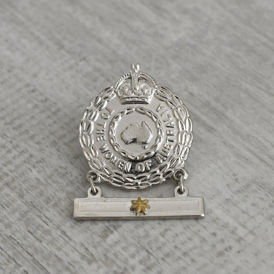 Female Relative Badge | Foxhole Medals